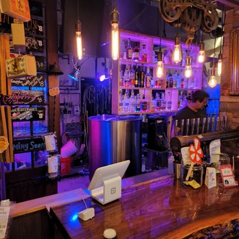 FIBS BREWING - Brewery at 260 Howard Ave, Des Plaines, Illinois - 138 ...