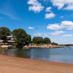 THE CONNECTICUT HOSPICE - 62 Photos & 10 Reviews - 100 Double Beach Rd ...