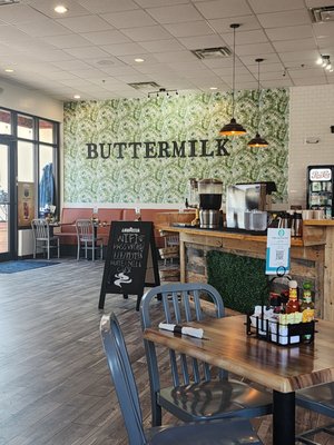 BUTTERMILK EATERY - 59 Photos & 85 Reviews - 10316 Roosevelt Blvd N, St ...