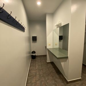 CRUNCH FITNESS - OUTER LOOP - Updated January 2026 - 49 Photos & 10 ...