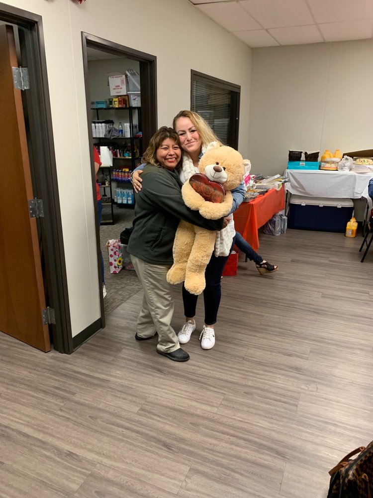 MOREHANDS MAID SERVICE - 42 Photos & 195 Reviews - 8000 Anderson Sq ...