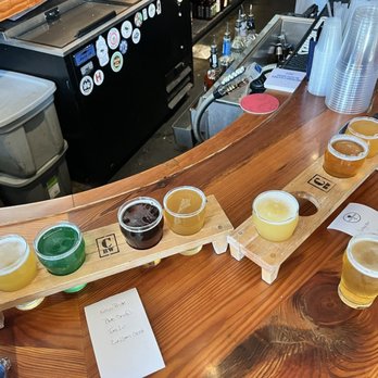 CHARLESTON BEER WORKS - Updated July 2024 - 147 Photos & 208 Reviews ...