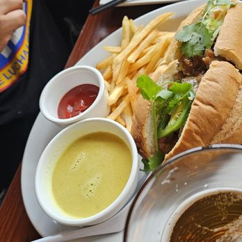 DRAGON ROUGE BISTRO ALAMEDA - Updated December 2025 - 1346 Photos ...