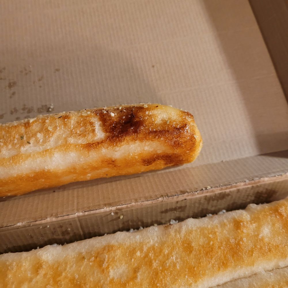 PIZZA HUT - Updated July 2025 - 13 Reviews - 609 N 13th St, Decatur ...