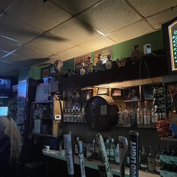 EMERALD BAR - Updated October 2025 - 25 Photos & 66 Reviews - 550 ...