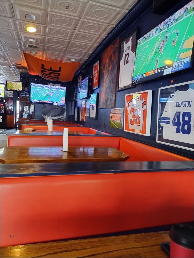 SALTINE WARRIOR SPORTS PUB - Updated June 2026 - 27 Photos & 50 Reviews ...