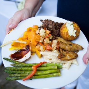 DISTINCTIVE CATERING - Updated October 2025 - 10 Photos & 13 Reviews ...