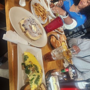 HANGAR 12 - Updated January 2025 - 106 Photos & 147 Reviews - 265 Fruit ...