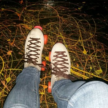 GREENBRIER FAMILY SKATING CENTER - Updated September 2025 - 59 Photos ...