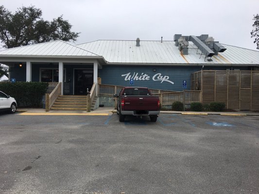 WHITE CAP SEAFOOD RESTAURANT - Updated October 2024 - 142 Photos & 224 ...