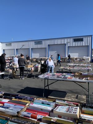 GRASSROOTS BOOKS - Updated May 2025 - 144 Photos & 276 Reviews - 660 E ...