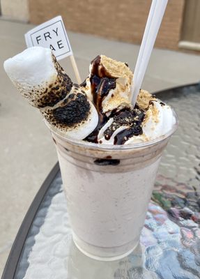 FRYDAE - 39 Photos & 32 Reviews - 743 10th St, Marion, Iowa - Ice Cream ...