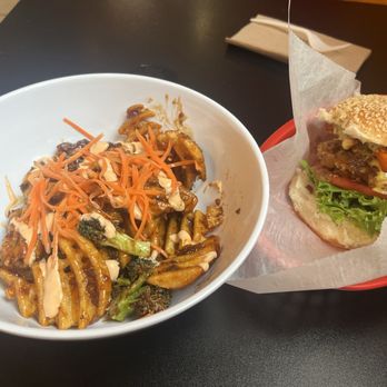 GOLDBURGERS - Updated December 2024 - 619 Photos & 621 Reviews - 1096 ...