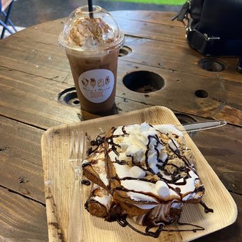 HENS AND HONEY SHOPPE - Updated March 2025 - 127 Photos & 48 Reviews ...