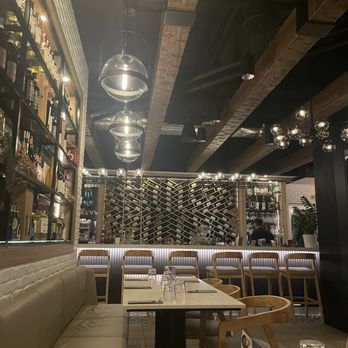 BELLAGAMBA’S FINE ITALIAN RESTAURANT - Updated March 2025 - 73 Photos ...