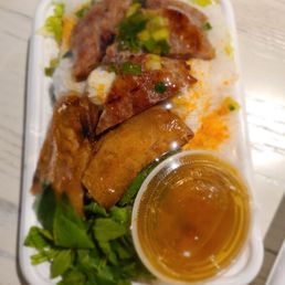 SAIGON DELI - Updated August 2025 - 722 Photos & 774 Reviews - 1237 S ...