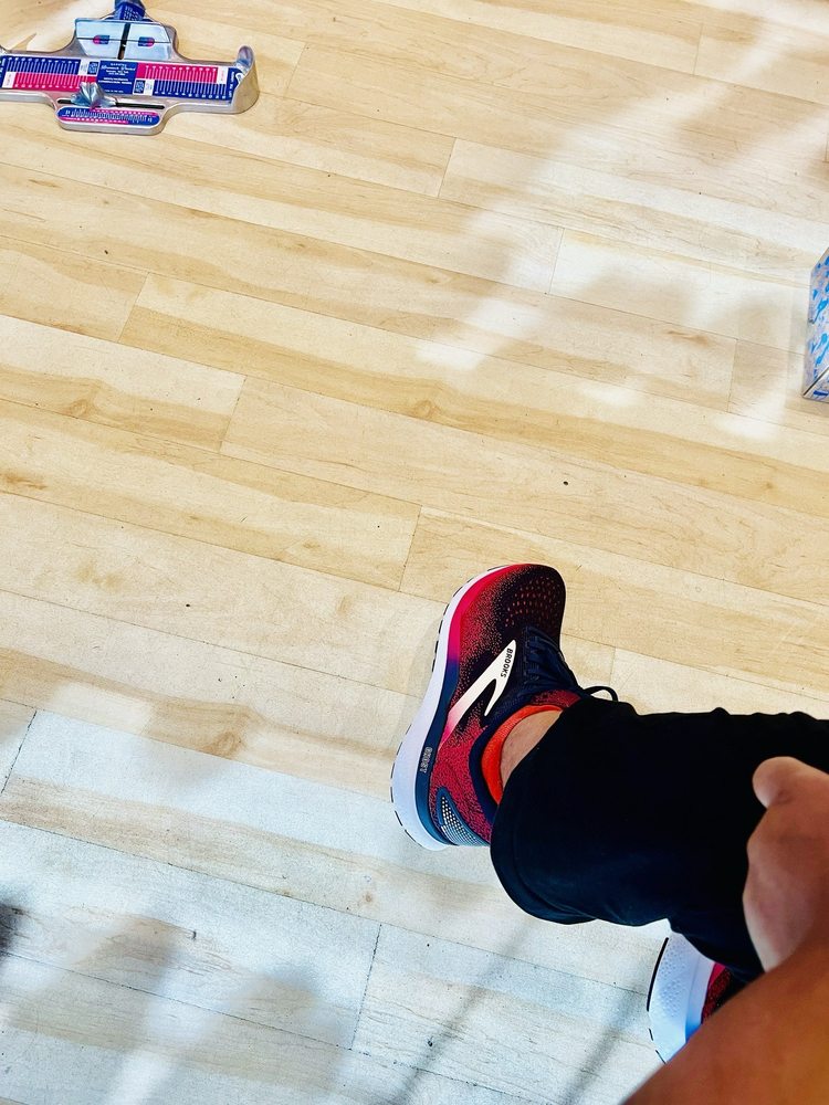 THE RUNNING STORE - Updated December 2025 - 115 Photos & 429 Reviews ...