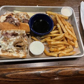 PINEWOOD TAVERN - Updated May 2024 - 152 Photos & 238 Reviews - 6112 ...