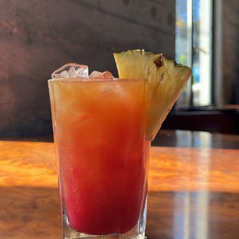 FLUID STATE BEER GARDEN - Updated May 2024 - 459 Photos & 462 Reviews ...