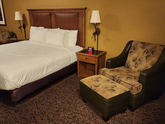 BANTR - Updated May 2025 - 11 Photos - 805 Creske Ave, Rothschild ...