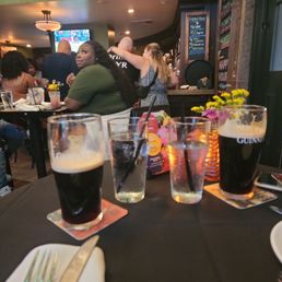 CON MURPHY’S - Updated July 2025 - 300 Photos & 410 Reviews - 1700 ...