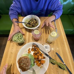 TRUE FOOD KITCHEN - Updated October 2025 - 1336 Photos & 1028 Reviews ...