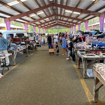 VINELAND FLEA MARKET - Updated December 2025 - 10 Photos & 15 Reviews ...