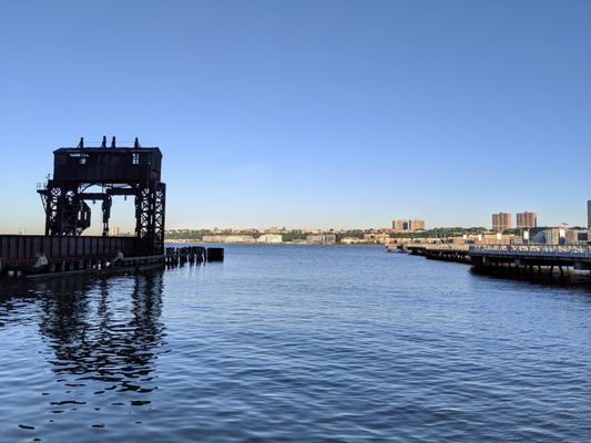 RIVERSIDE PARK PIER 1 - 60 Photos & 10 Reviews - Parks - Riverside Dr ...