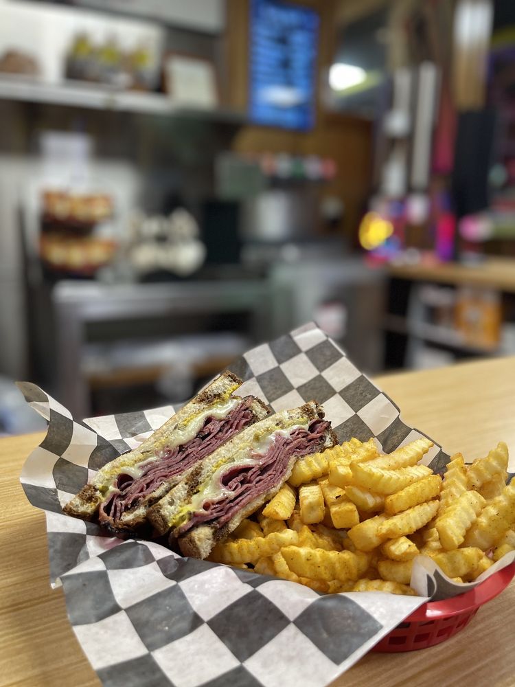 13TH FRAME GRILL - Updated December 2025 - 11 Photos - 1050 E Lacey ...