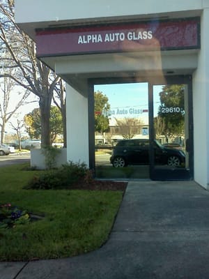 ALPHA AUTO GLASS - 19 Photos & 192 Reviews - 29610 Union City Blvd ...