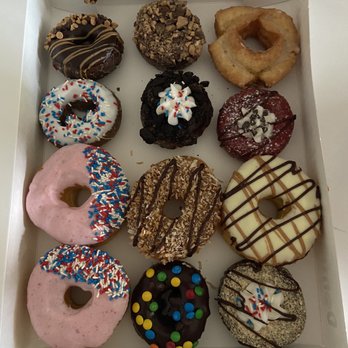 JUPITER DONUTS - Updated October 2025 - 68 Photos & 93 Reviews - 2004 ...