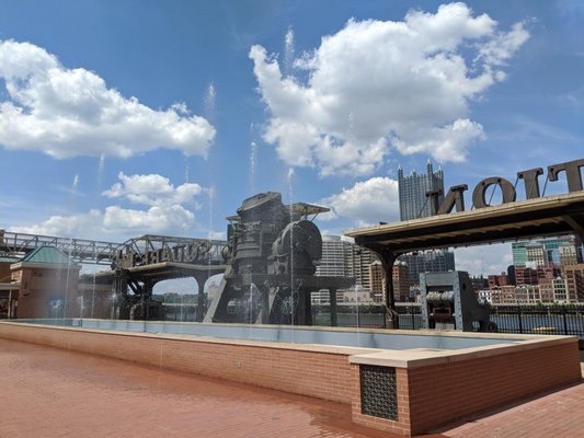 STATION SQUARE - 187 Photos & 82 Reviews - 100 W Station Square Dr ...