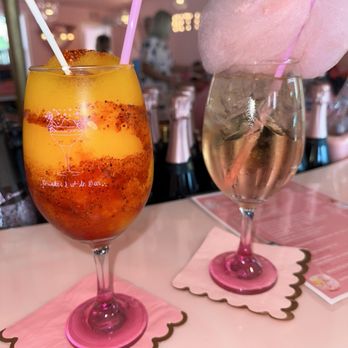 BROOKE’S BUBBLE BAR - Updated March 2025 - 160 Photos & 71 Reviews ...