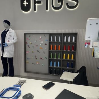 FIGS - Updated December 2025 - 21 Photos & 58 Reviews - 10250 Santa ...