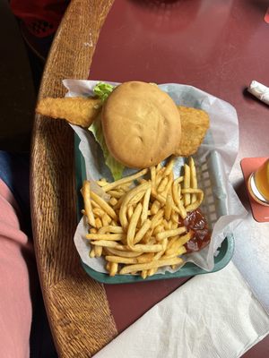 THE DUKUM INN - Updated December 2025 - 37 Photos & 49 Reviews - 111 S ...