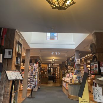 NORTHSHIRE BOOKSTORE - Updated November 2024 - 155 Photos & 160 Reviews ...