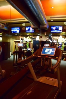 CREW CLUB - Updated December 2025 - 23 Photos & 51 Reviews - 1321 14th ...