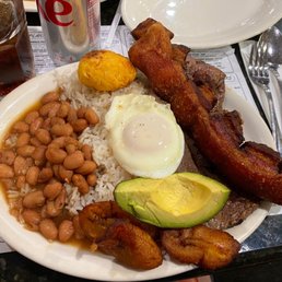 POLLOS EL PAISA - 598 Photos & 480 Reviews - Colombian - 989 Old ...