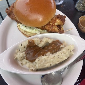 HIBERNIAN RESTAURANT & PUB - Updated May 2024 - 329 Photos & 326 ...