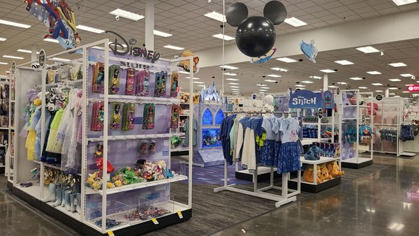 TARGET - Updated January 2026 - 31 Photos & 72 Reviews - 1001 E 120th ...