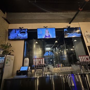 BRICK RIVER CIDER - Updated March 2025 - 273 Photos & 167 Reviews ...