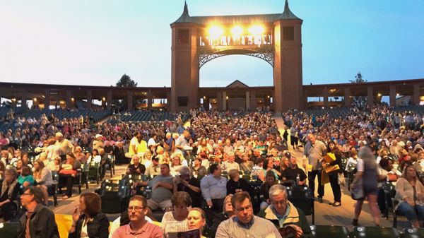 STARLIGHT THEATRE - 150 Photos & 106 Reviews - Performing Arts - 4600 ...