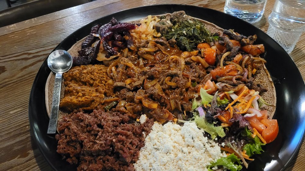 GEEZ - Updated December 2025 - 27 Photos - 101-1235 17 Avenue SW ...