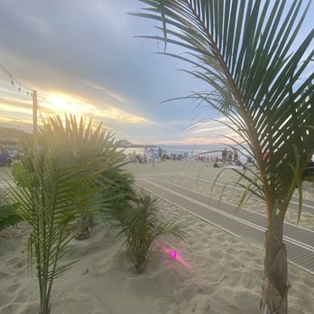 THE SANDBOX AT SEASTREAK BEACH - Updated May 2025 - 41 Photos & 26 ...