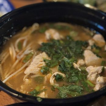 SEN MEE NOODLE HOUSE - Updated May 2025 - 71 Photos & 28 Reviews - 3718 ...