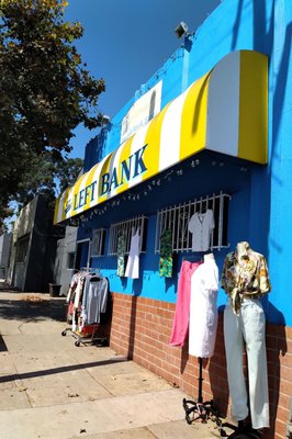 THE LEFT BANK - 101 Photos & 140 Reviews - 2479 Fletcher Dr, Los ...