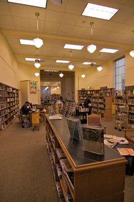 KITSAP REGIONAL LIBRARY - Updated December 2025 - 16 Photos - 612 5th ...