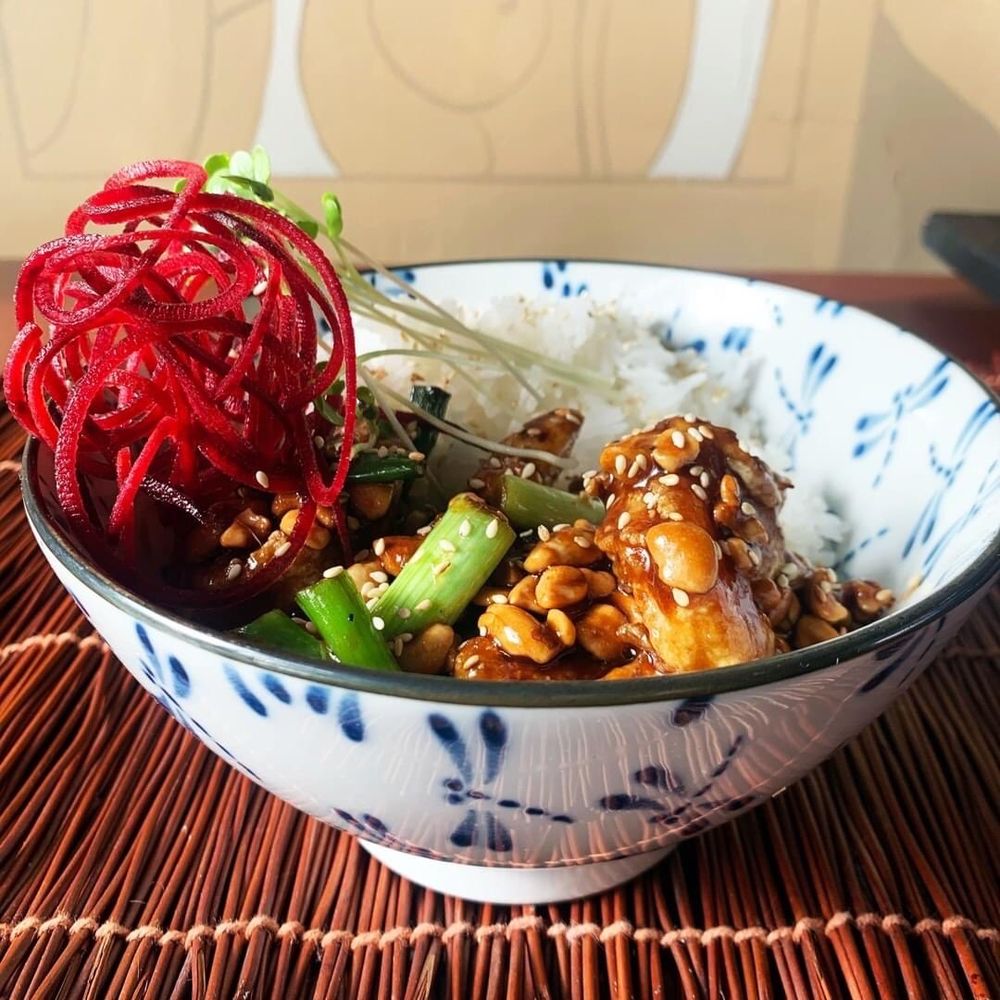 RICKSHAW - Updated July 2024 - 181 Photos & 289 Reviews - 460 North ...