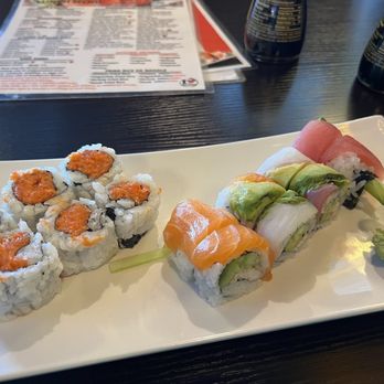 SUSHI KINGDOM - Updated July 2025 - 197 Photos & 109 Reviews - 1117 ...