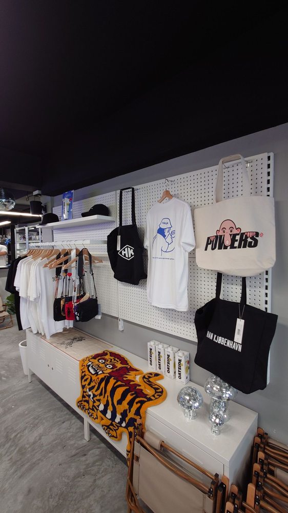 NAGA HOUSE - Updated April 2024 - 14 Lor Telok, Singapore, Singapore ...